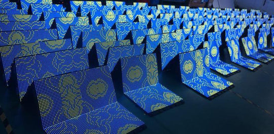 Foldable and Liftable LED Display Screen – 360DigitalSignage